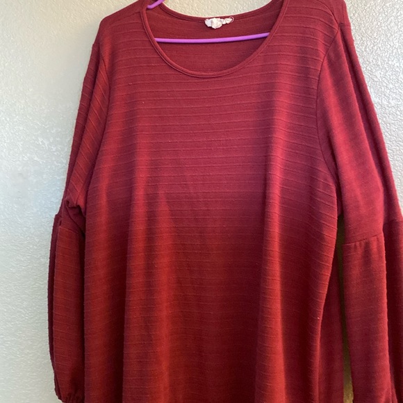 Como Blu | Tops | Como Blue Women Blouse Size X In Burgundy Color W ...